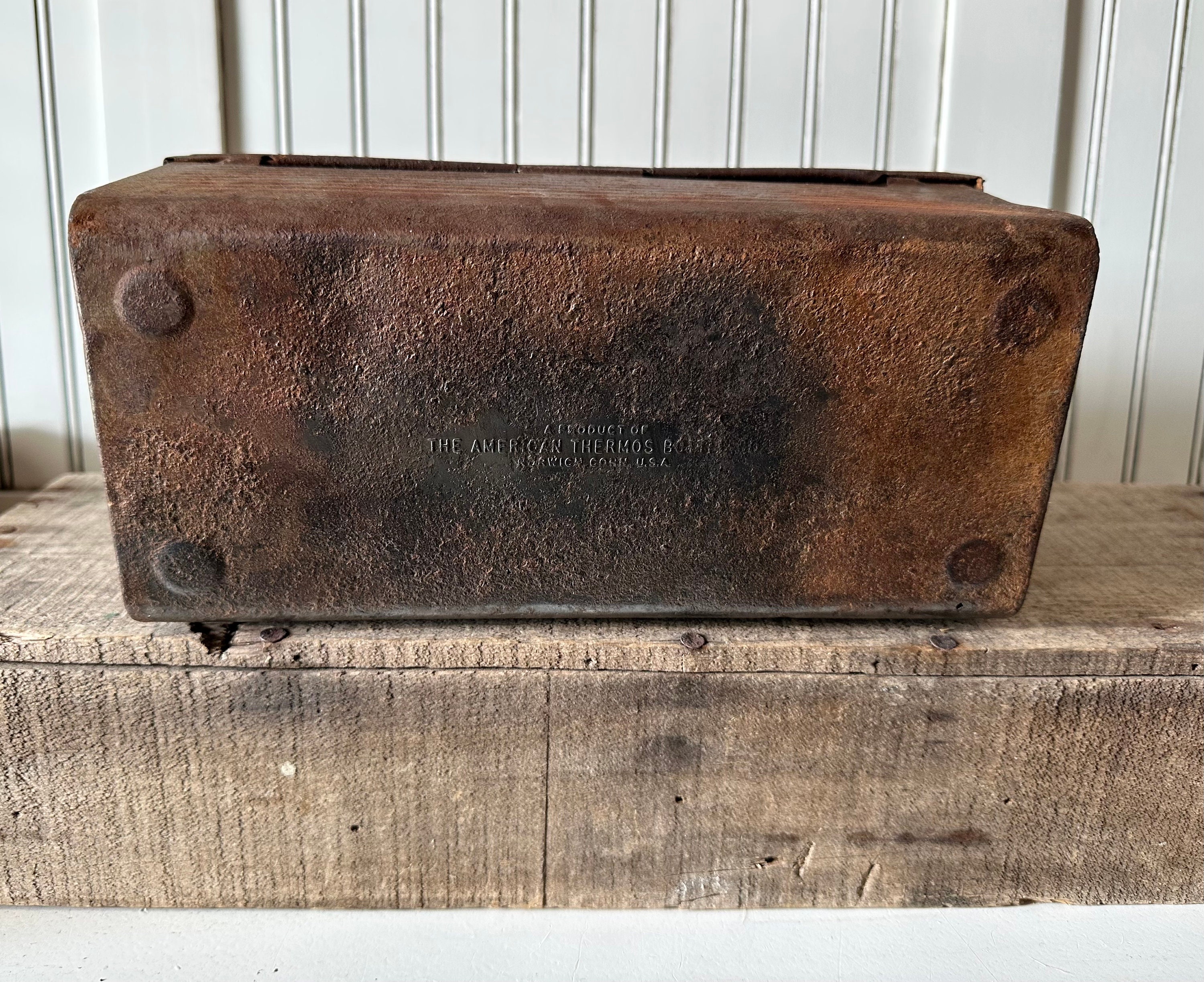 Vintage V Victory Metal Lunch Box - Etsy