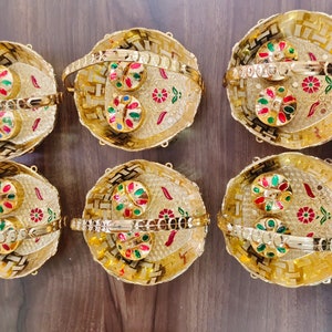 100 Pcs Indian Wedding Haldi Kumkum Decorative Basket Return Gift Favor ...