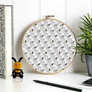 Bee Geometric Blackwork Pattern PDF Honeycomb Seamless Pattern ...