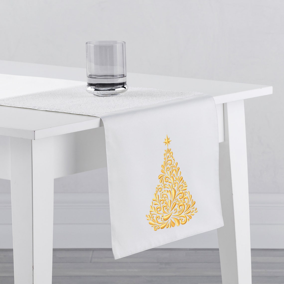 Christmas Tree Embroidery Design, Christmas Machine Embroidery Pattern ...