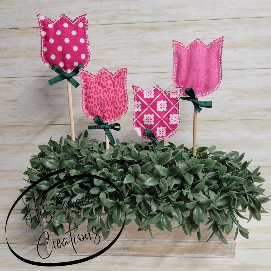 Tulip Cake Topper, Spring Decoration, Flower Cake Topper, in the Hoop ...