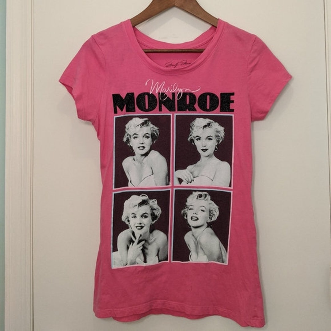Marilyn Monroe Graphic Tee Short Sleeve Size Large - Etsy