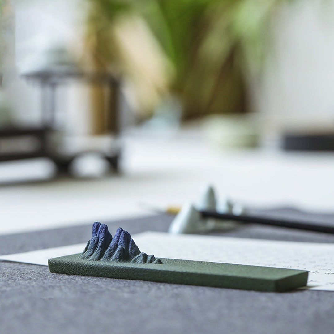 Chinese Ceramic Calligraphy Paperweight, Pressing and Holding Paper ...