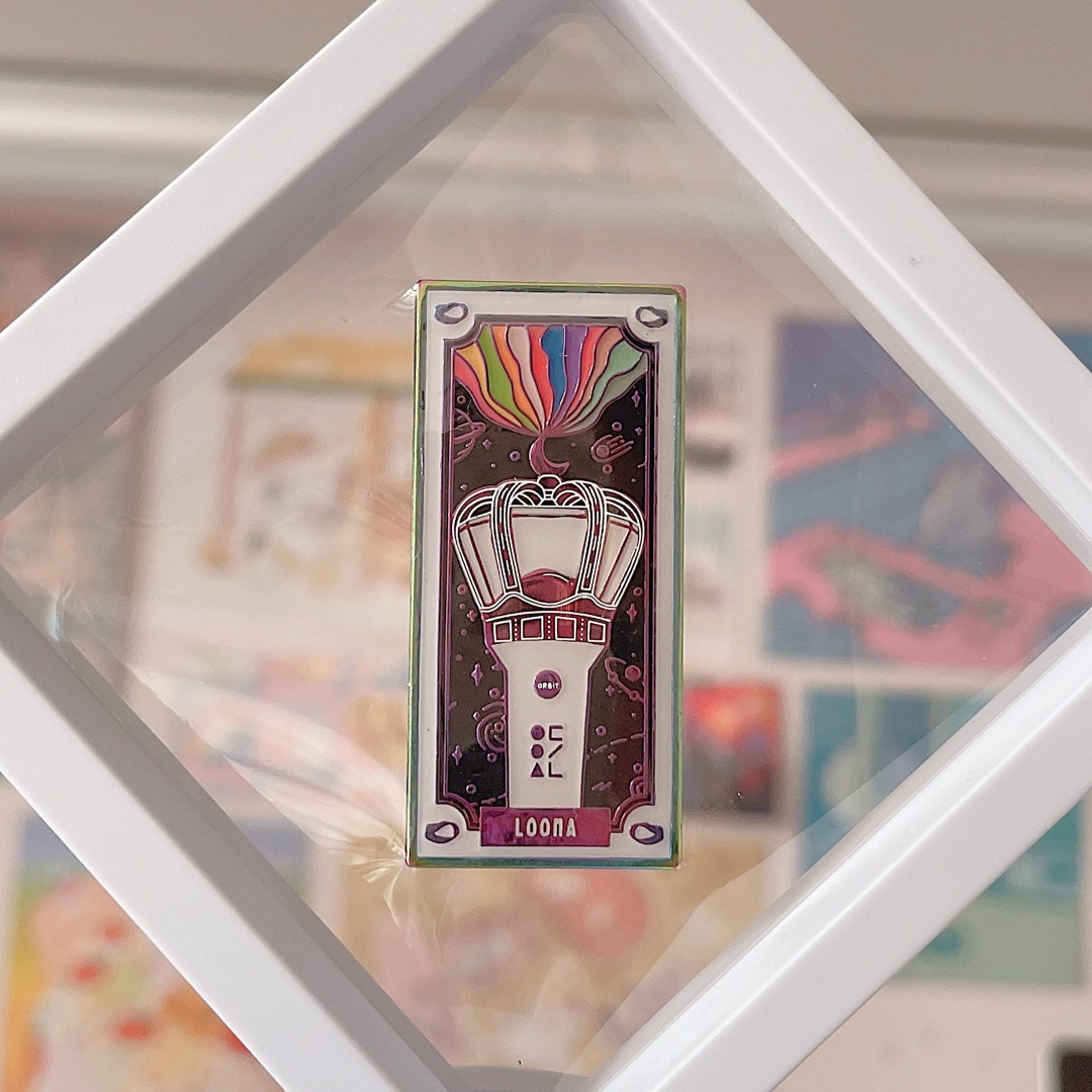 Loona Enamel Pins - Etsy