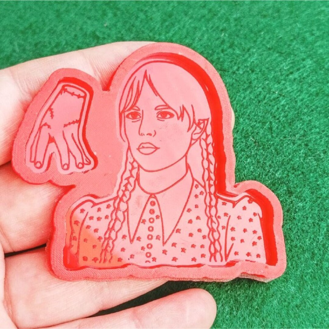 Wednesday Addams Mold. // Wednesday Addams Mold. - Etsy