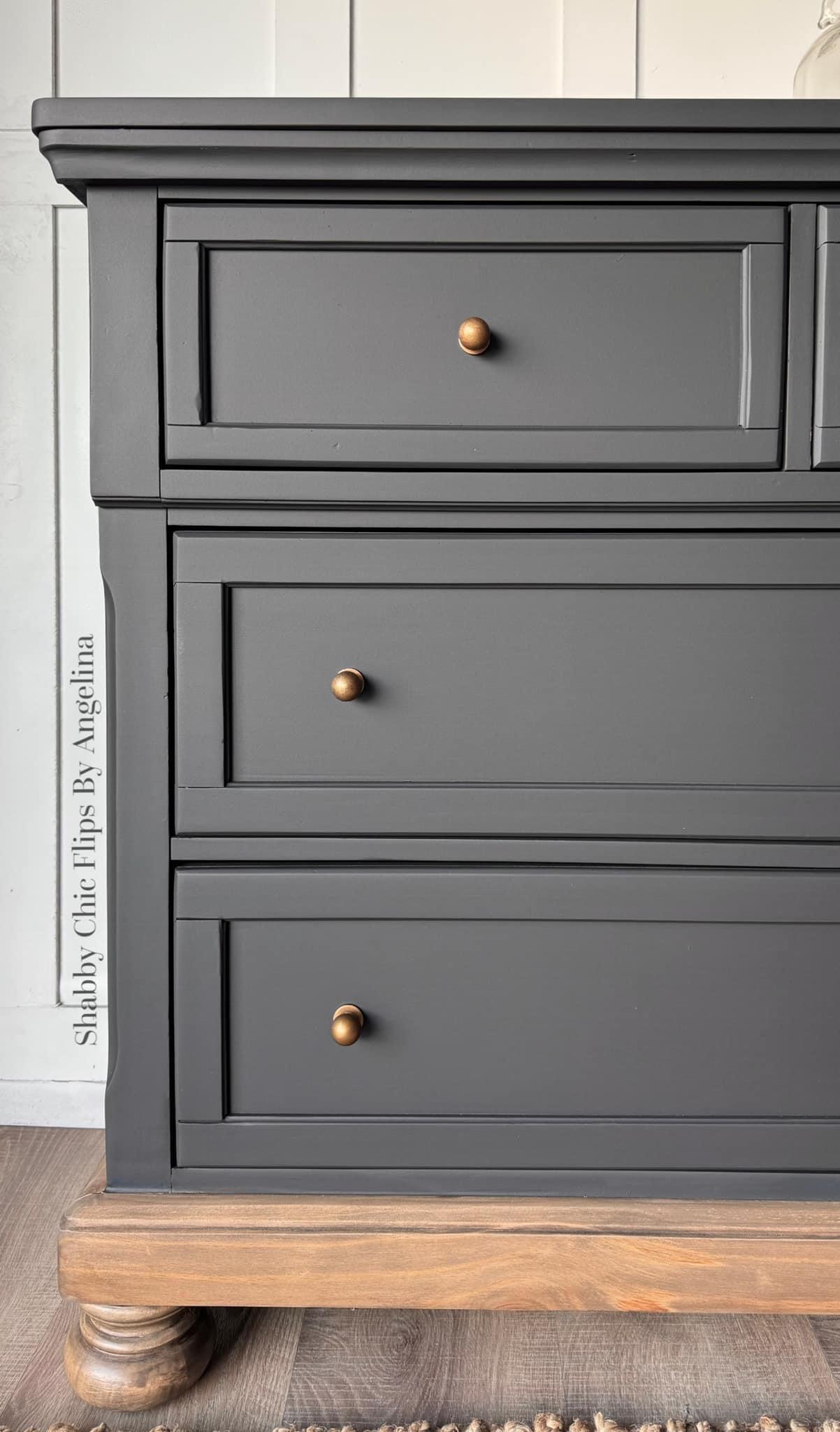 SOLD Do NOT Purchase We Get This Set Often. DM to See If We Have Any in ...