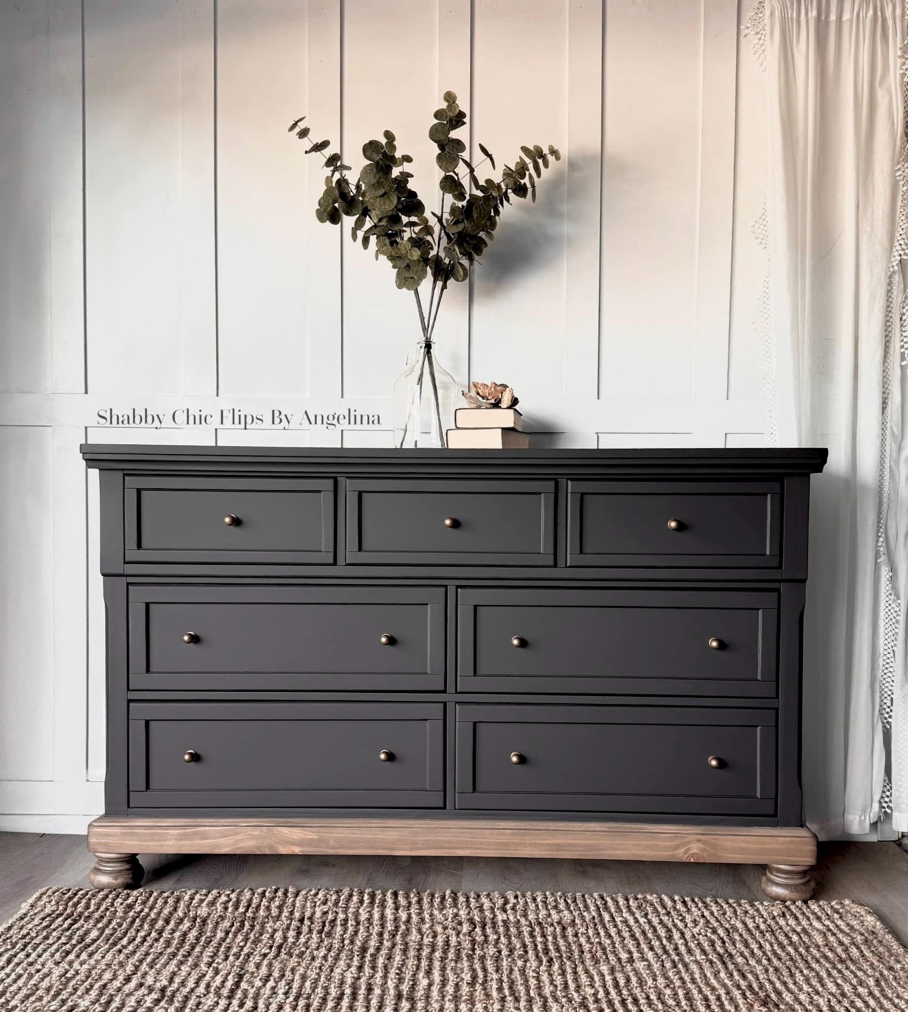 SOLD Do NOT Purchase We Get This Set Often. DM to See If We Have Any in ...