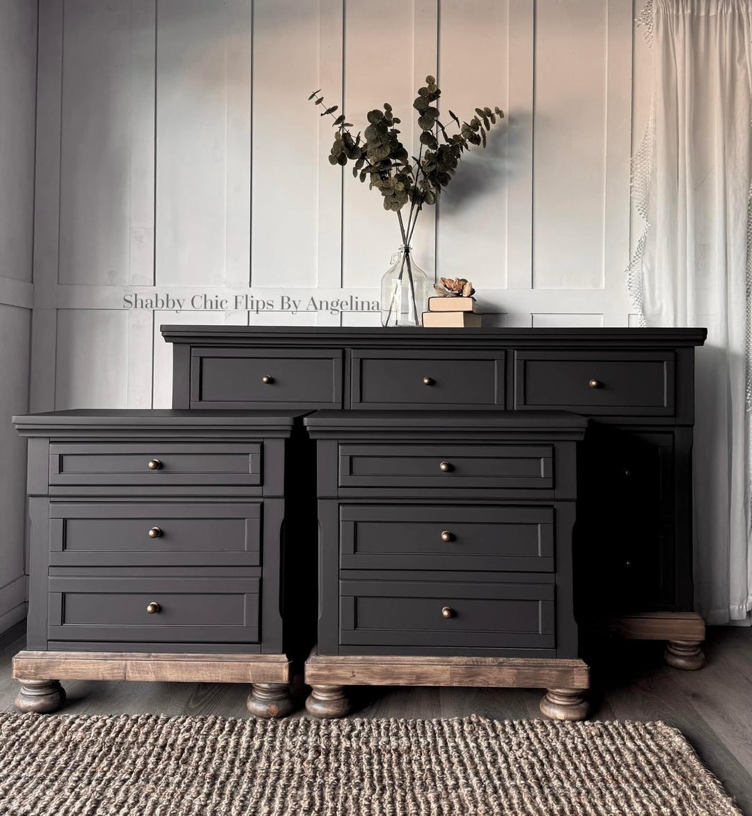 SOLD Do NOT Purchase We Get This Set Often. DM to See If We Have Any in ...