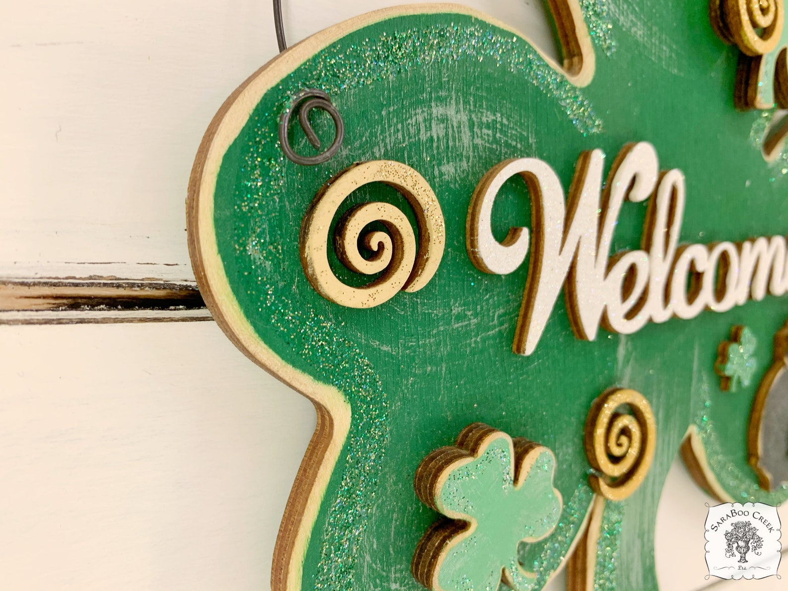 Welcome Shamrock St Patricks Day Door Sign, Glitter Shamrock Front Door ...