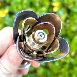 Spark Plug Rose With COLOR! Scrap Metal Flower Welded Upcycled Car ...