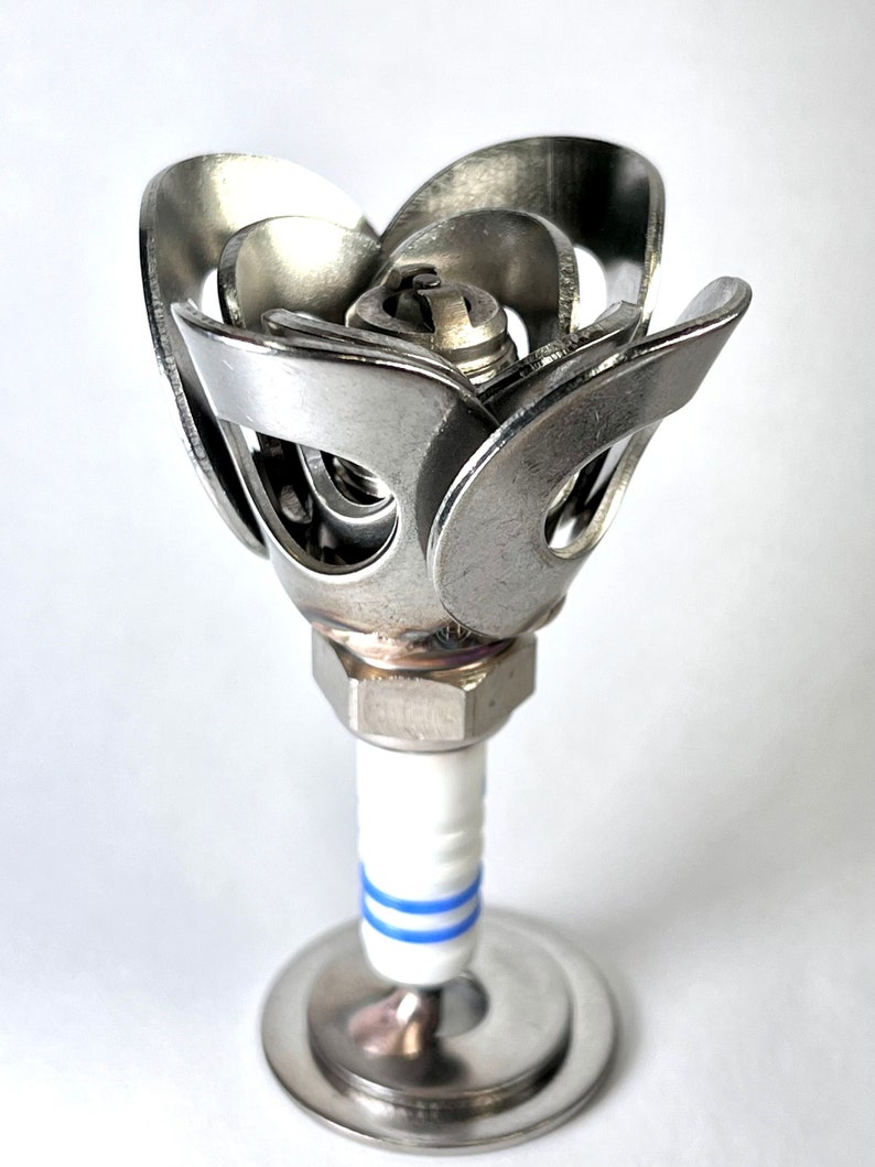 Spark Plug Rose - Scrap Metal Flower Welded Upcycled Car Parts Artwork ...