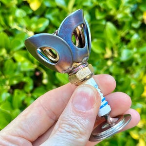 Spark Plug Rose With COLOR! Scrap Metal Flower Welded Upcycled Car ...