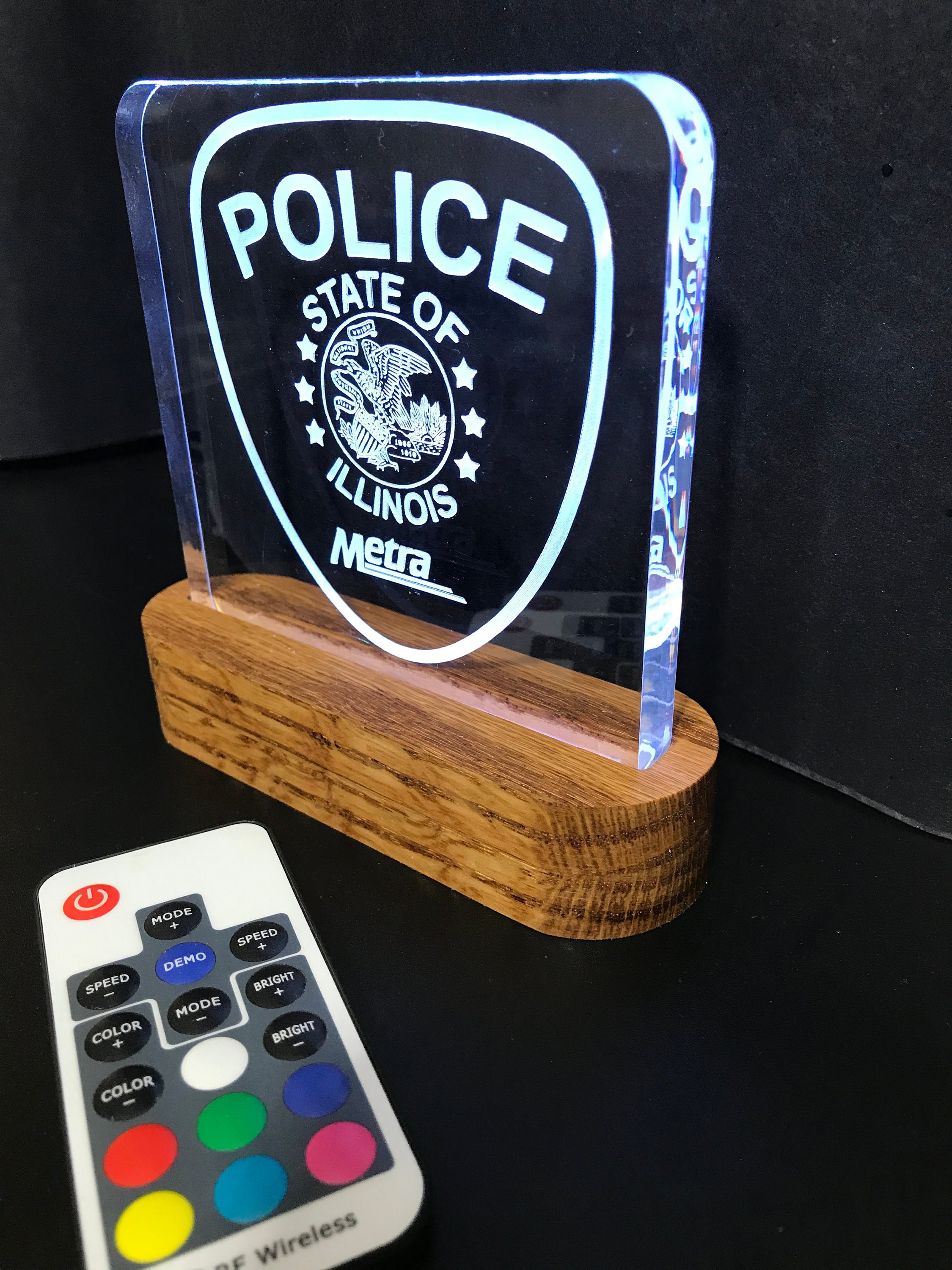 METRA POLICE DEPARTMENT Shoulder Patch Acrylic Lighted Plaque. | Etsy