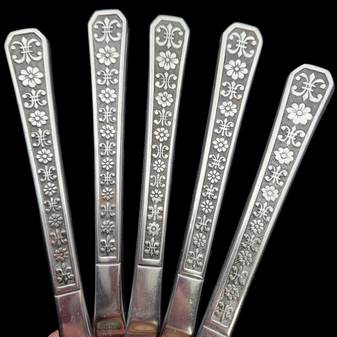 5 INTERPUR Stainless Table Knives Flatware FLORENZ Floral Fleur De Lis ...