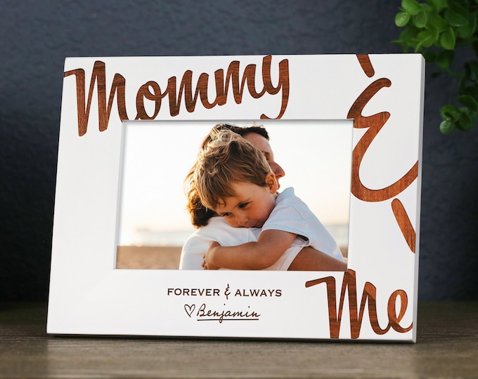 Mom Stand With Heart Shape Photo, Personalized Mom Picture Frame ...