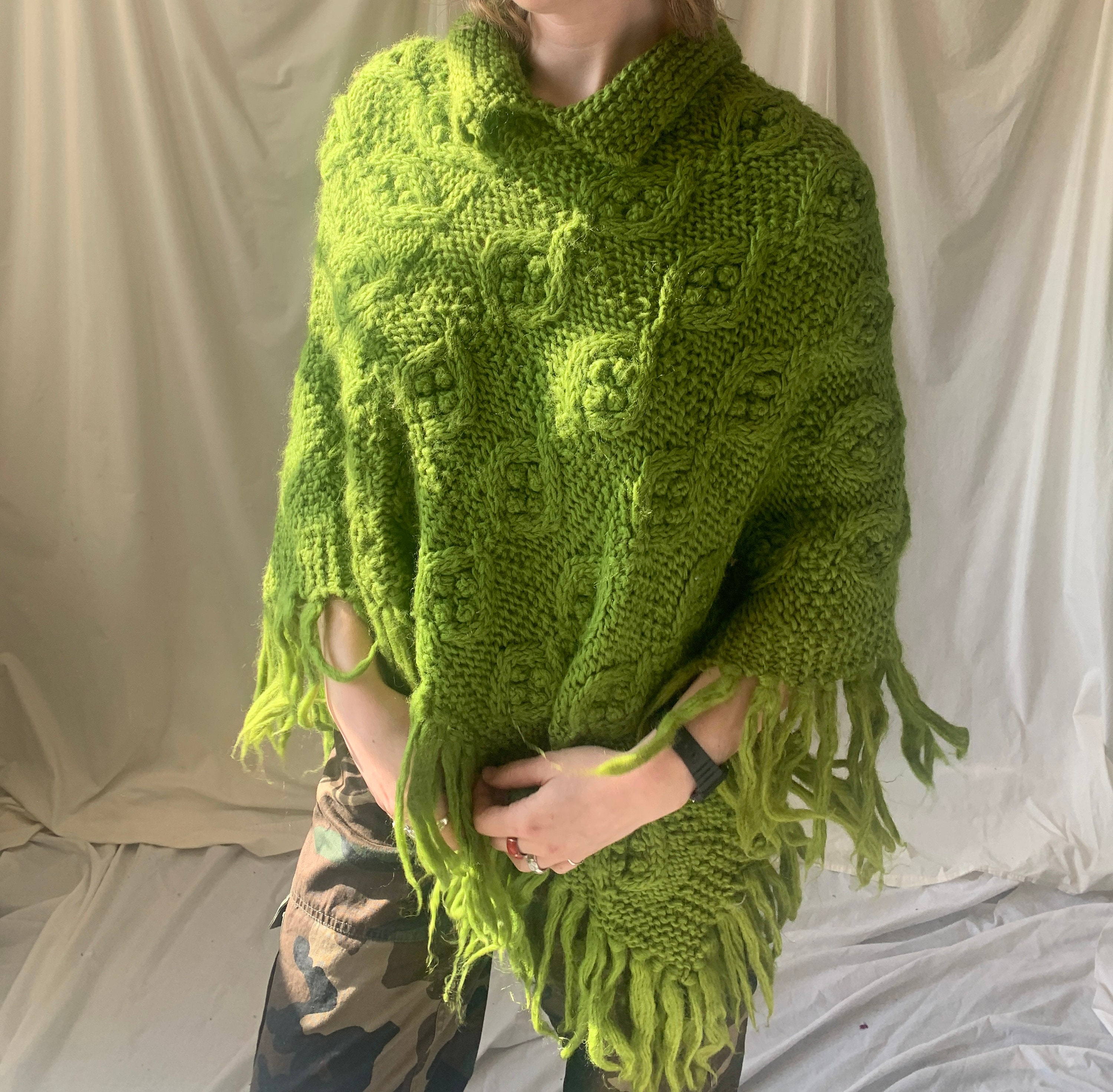 Vintage Olive Green Shawl/poncho With Fringe and Collar by Blume ...