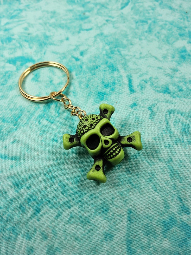 New 1 Skull Head Keychain Comes in Different Colors - Etsy