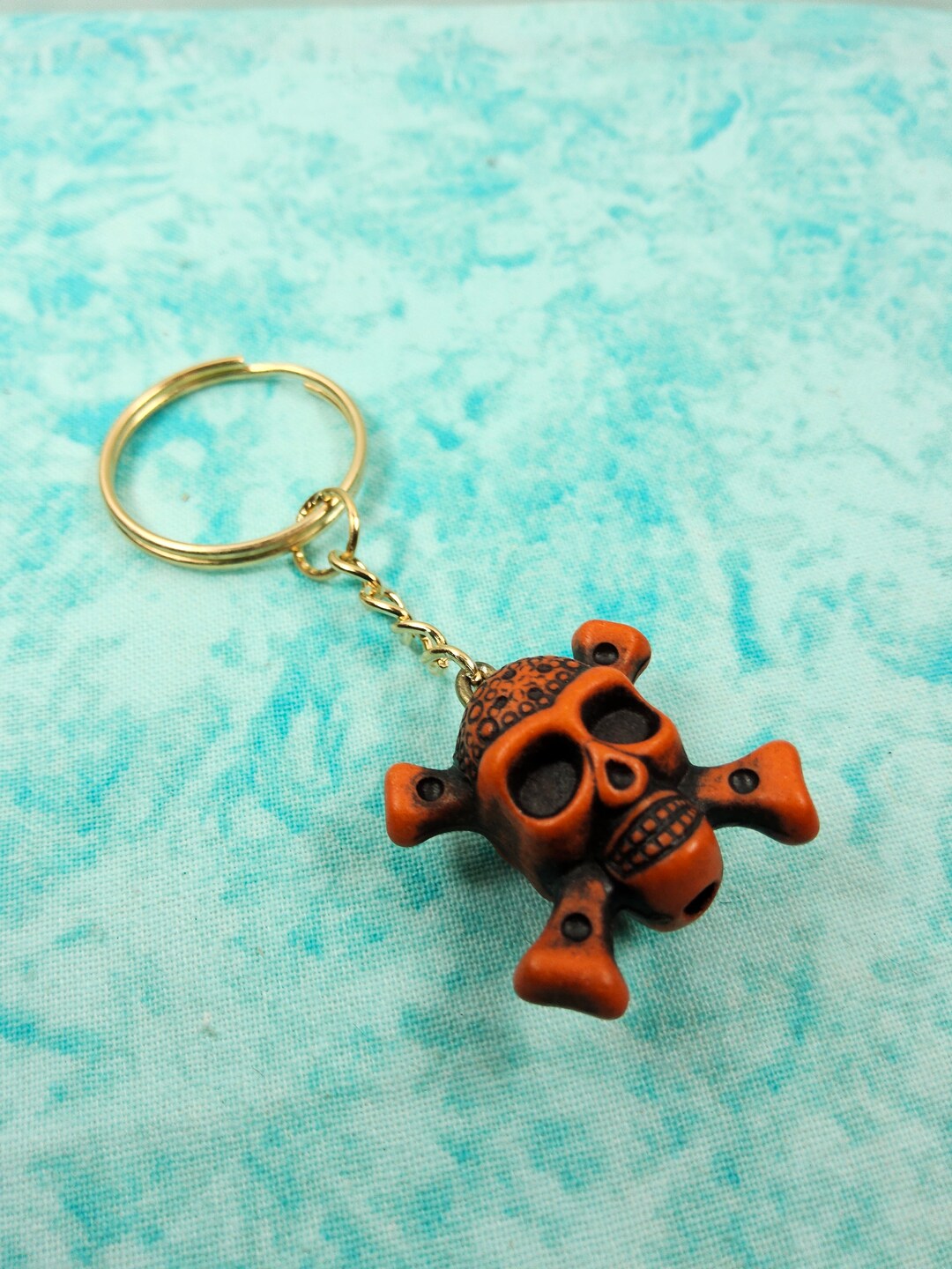 New 1 Skull Head Keychain Comes in Different Colors - Etsy