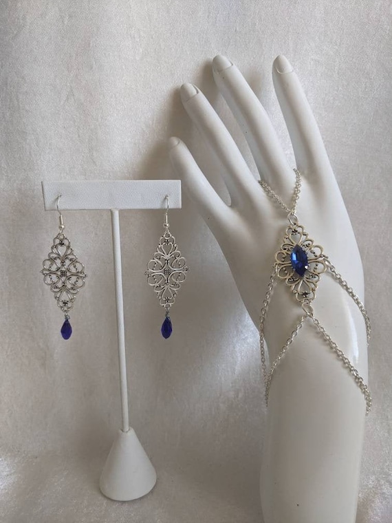 Filigree Hand Chain and Earrings Set - Etsy
