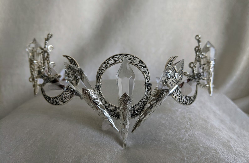 Queen of the Crystalline Forest Tiara - Etsy