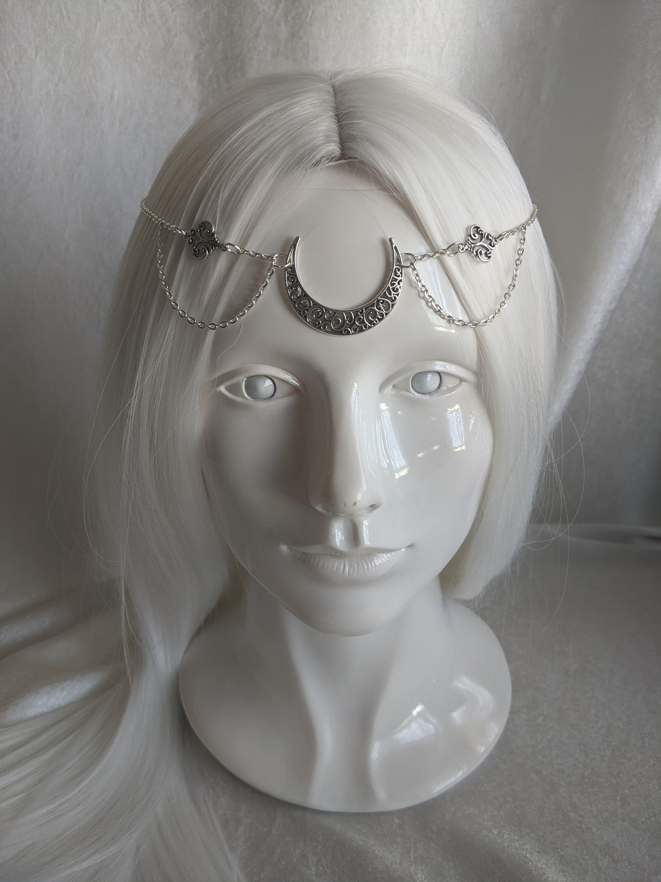 Simple Moon Head Chain | Etsy