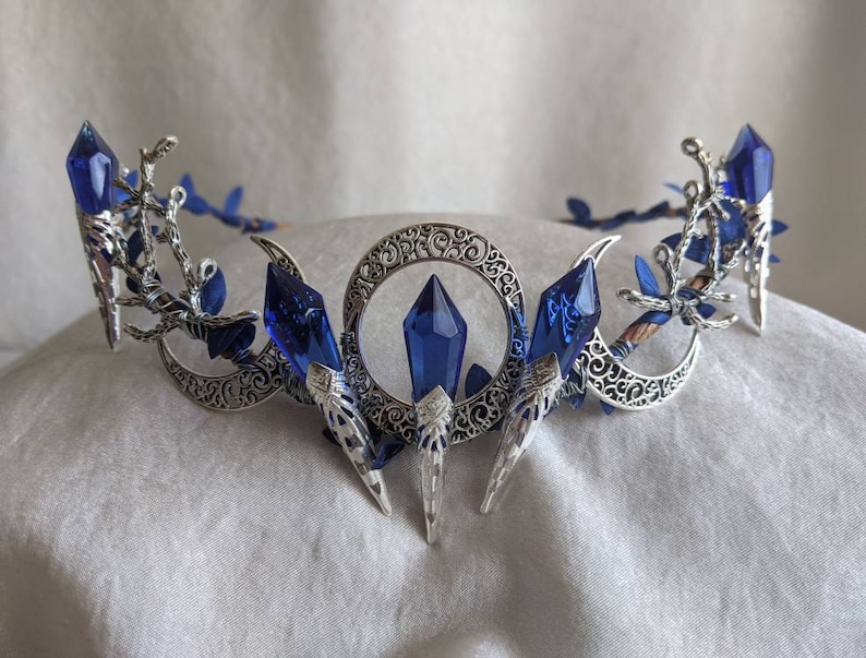 Queen of the Crystal Forest Tiara - Etsy