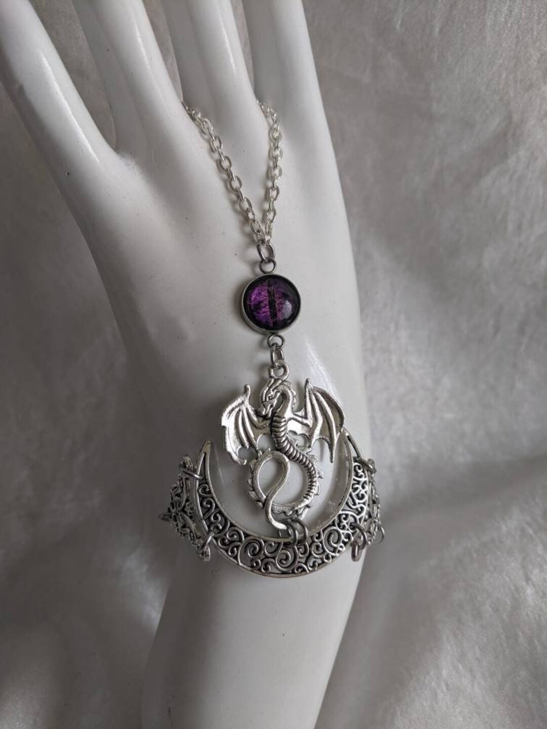 Dragon Eye Hand Chain - Etsy