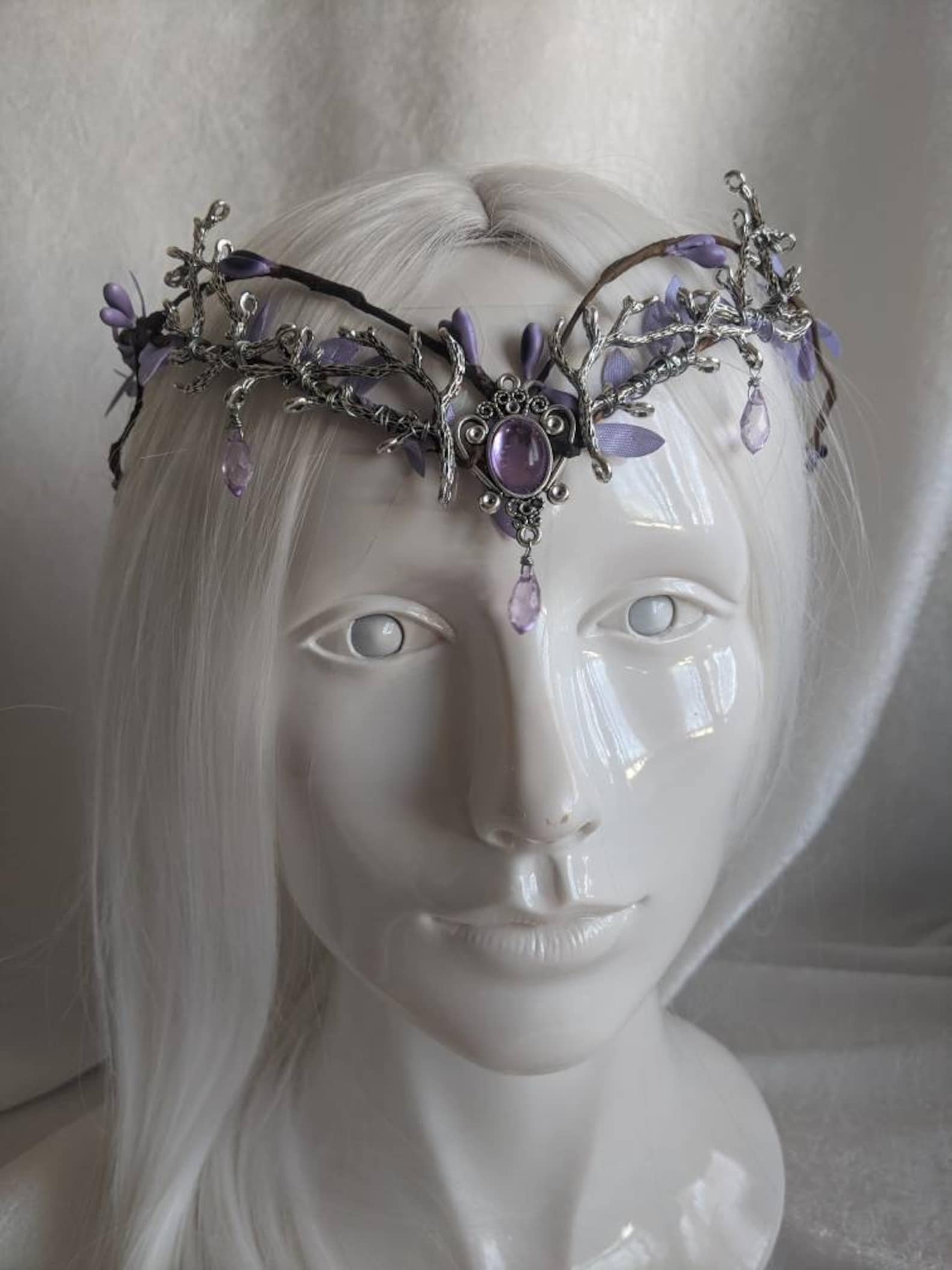 Queen of the Enchanted Forest Woodland Tiara - Etsy