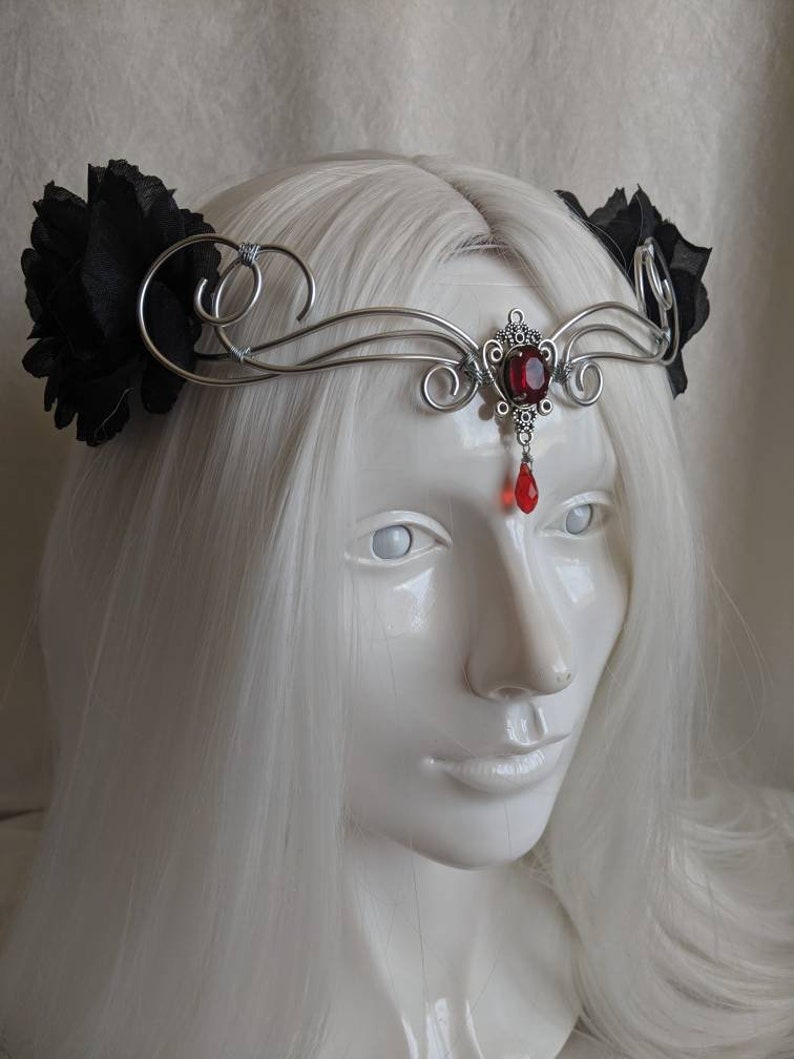 Star-lit Night Wire Rose Tiara - Etsy
