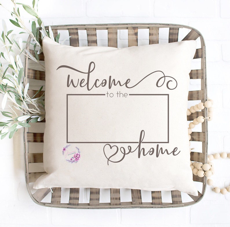 DIY Personalized Welcome Sign SVG Last Name SVG Cut File - Etsy