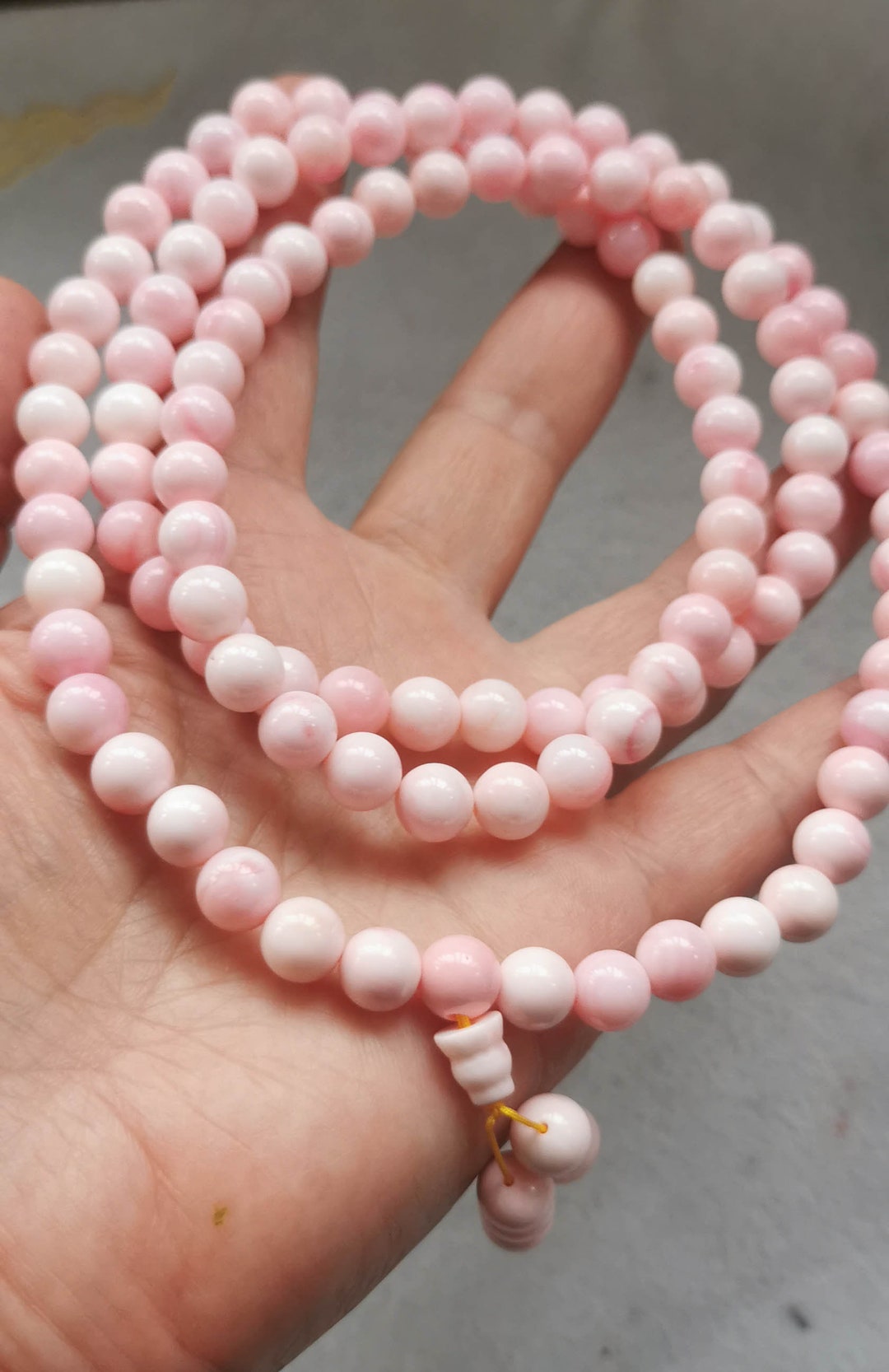 108pcs Genuine Queen Conch Pearl Shell Jewelry Tridacna Mala, 108 ...