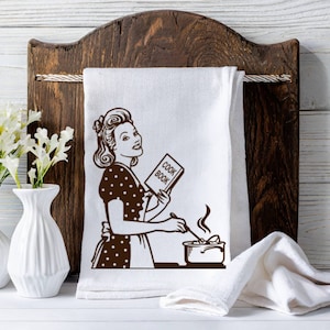 Retro Woman Cook SVG Retro Kitchen Art PNG Printable Cut File for ...