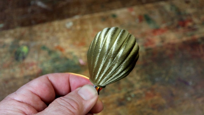 Miniature LED Shell Footlight - Etsy