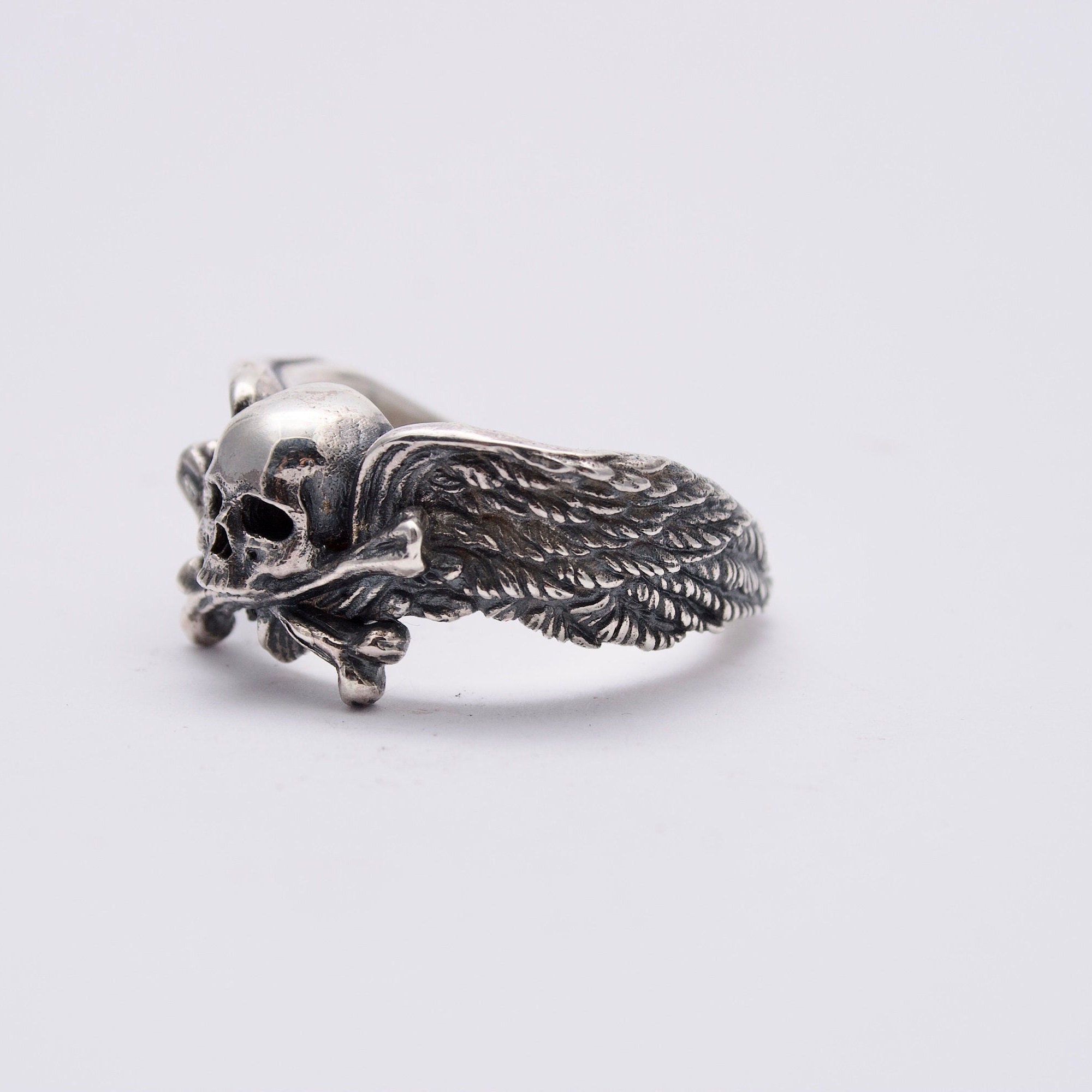 WINGED SKULL RING - Etsy