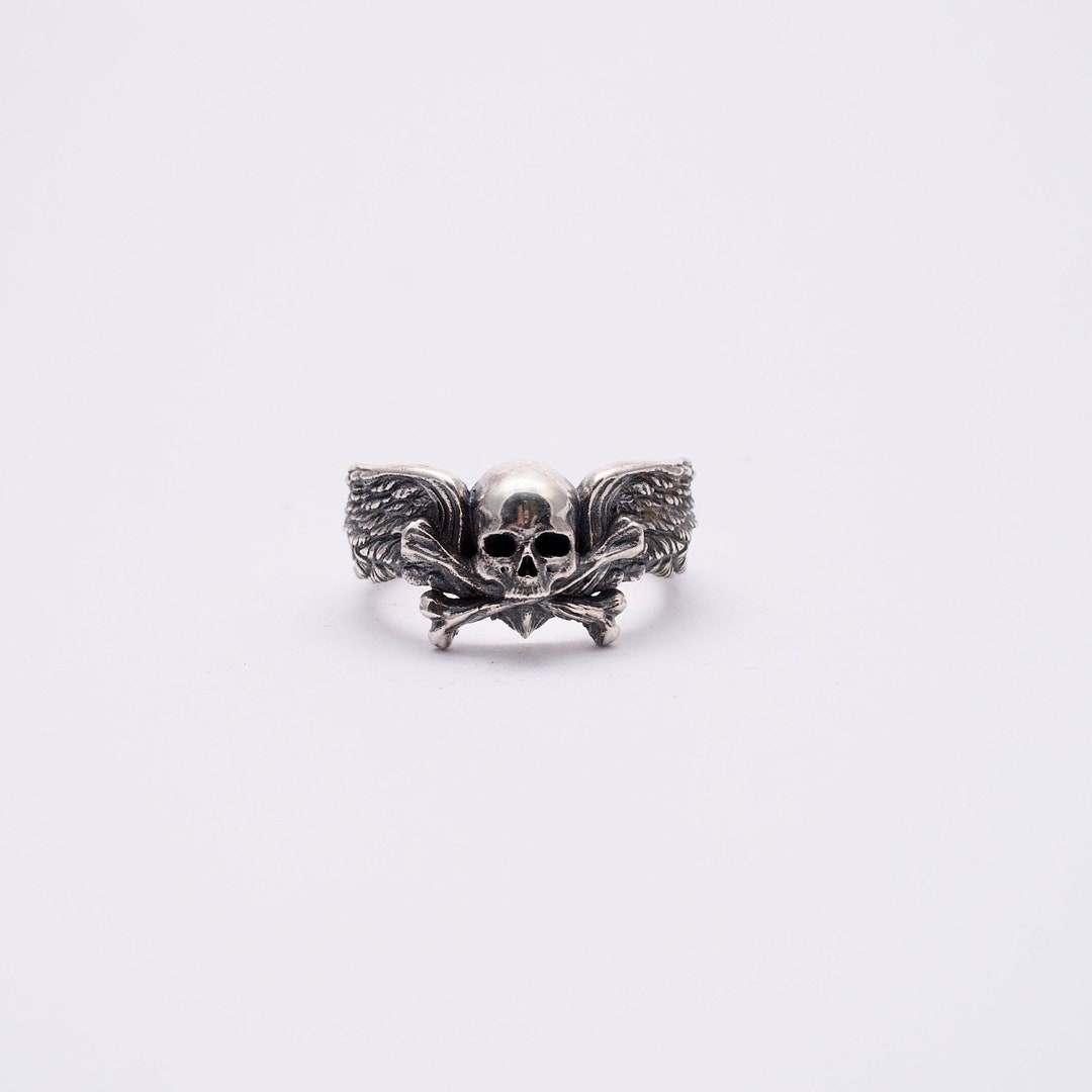 WINGED SKULL RING - Etsy