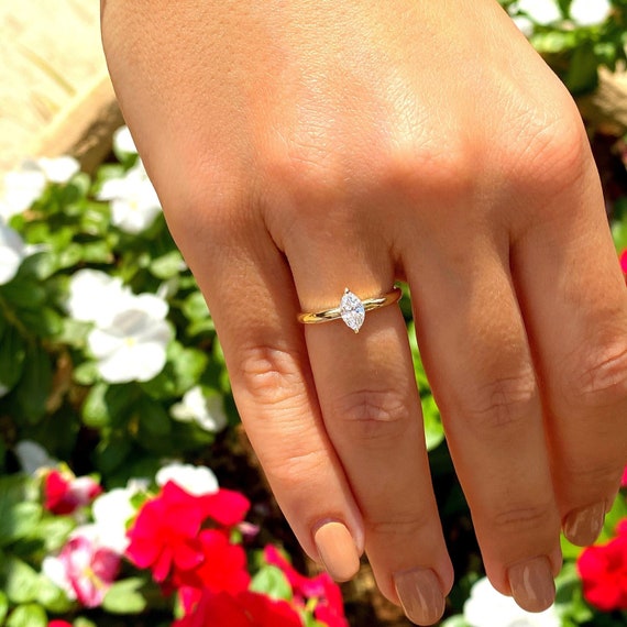 0.5 carat marquise diamond ring store