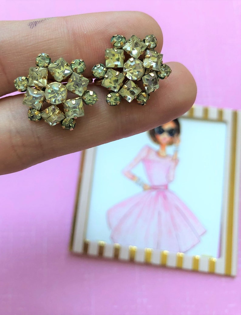 Beautiful Vintage Star Art V20-12K GF Silver Rhinestone Small Round ...