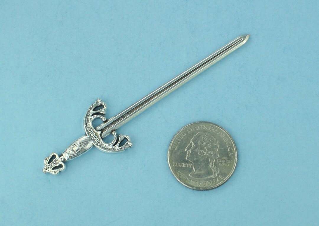 Dollhouse Miniature Metal Long Sword Replica Weaponry Action Figure ...