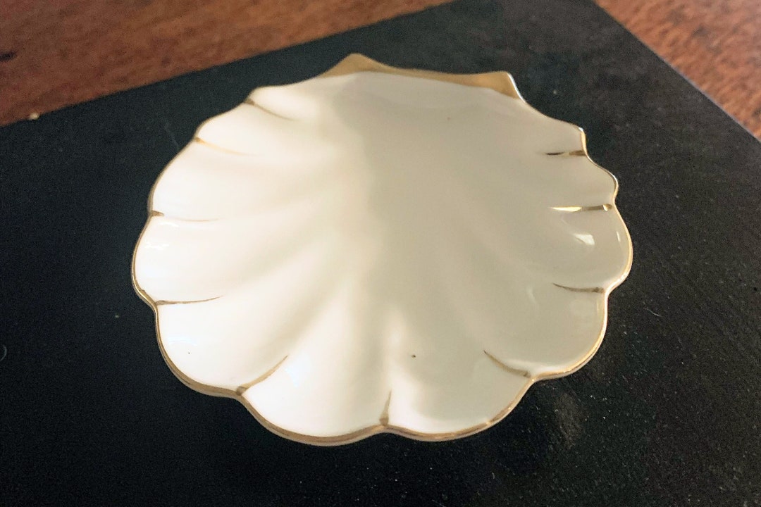 Andrea by Sadek Shell Trinket Dish - Etsy