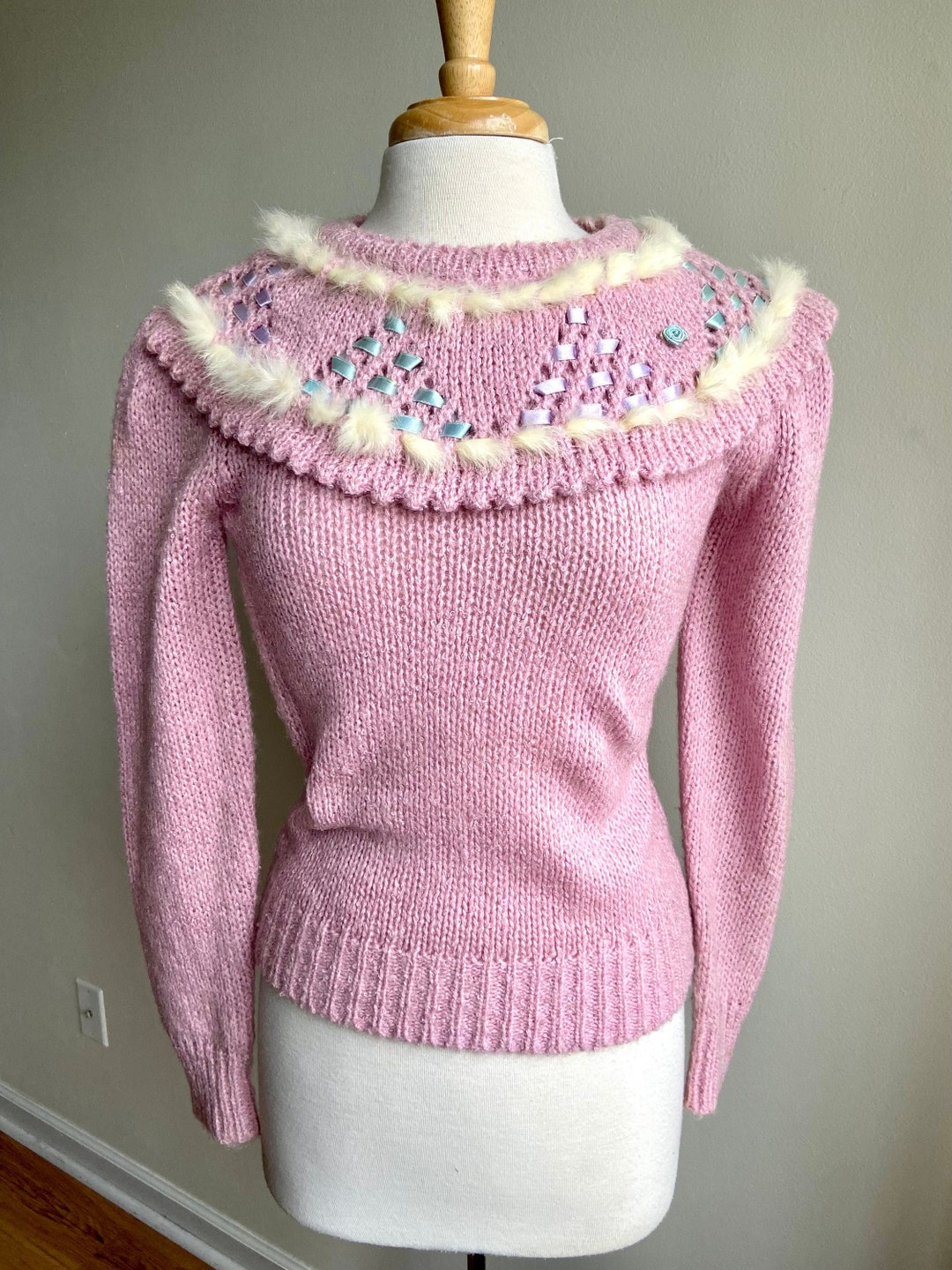 Vintage Blush and Ribbons Sweater, 1980s 80s Blush Pink Ribbons Sweater ...