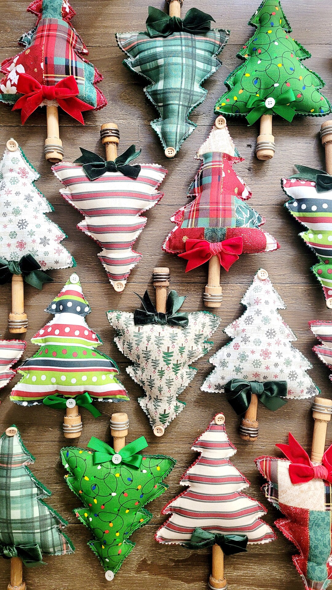 Vintage Spool Tree, Christmas Tree on Vintage Spool, Vintage Christmas ...