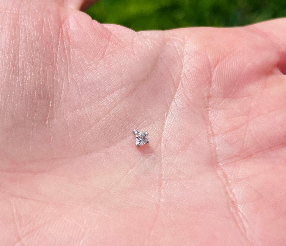 Dermal Top With 4mm Natural Diamond Labret Stud With 14K Solid Gold ...