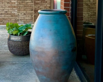 largest ceramic pot