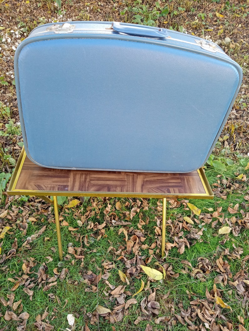 True Vintage Small Blue Suitcase/luggage Hard Shell 21x15x5 No Key - Etsy