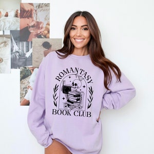 Romantasy Book Club Svg, Trendy Bookish Svg, Romantasy Lover Svg ...