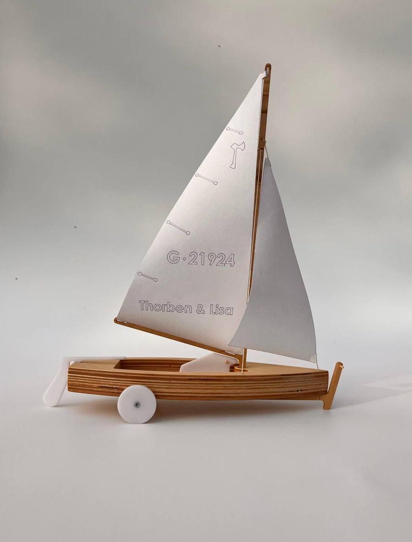 Miniature Pirate Sailboat: Handmade Functional Sailing Dinghy Model - Etsy