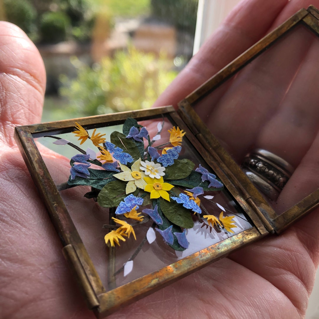 Spring Flower Posy Wreath Hand Cut Paper Collage Small Delicate Framed ...