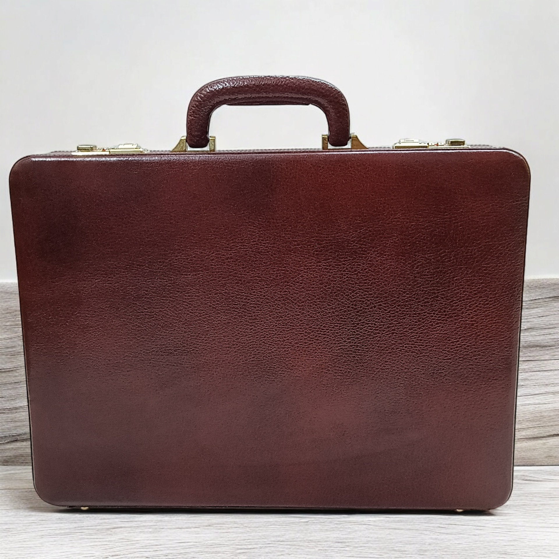 Brown Leather Attache Briefcase: Custom Engraved Laptop Case With ...