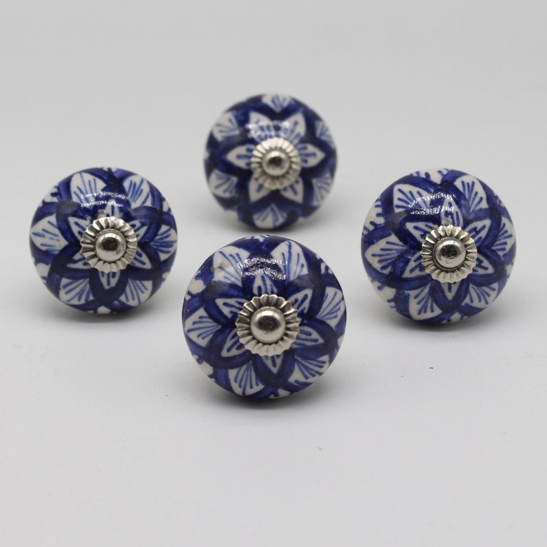 Large Round Shape Crater Knob, WHITE and Blue Floral Design Artistic ...