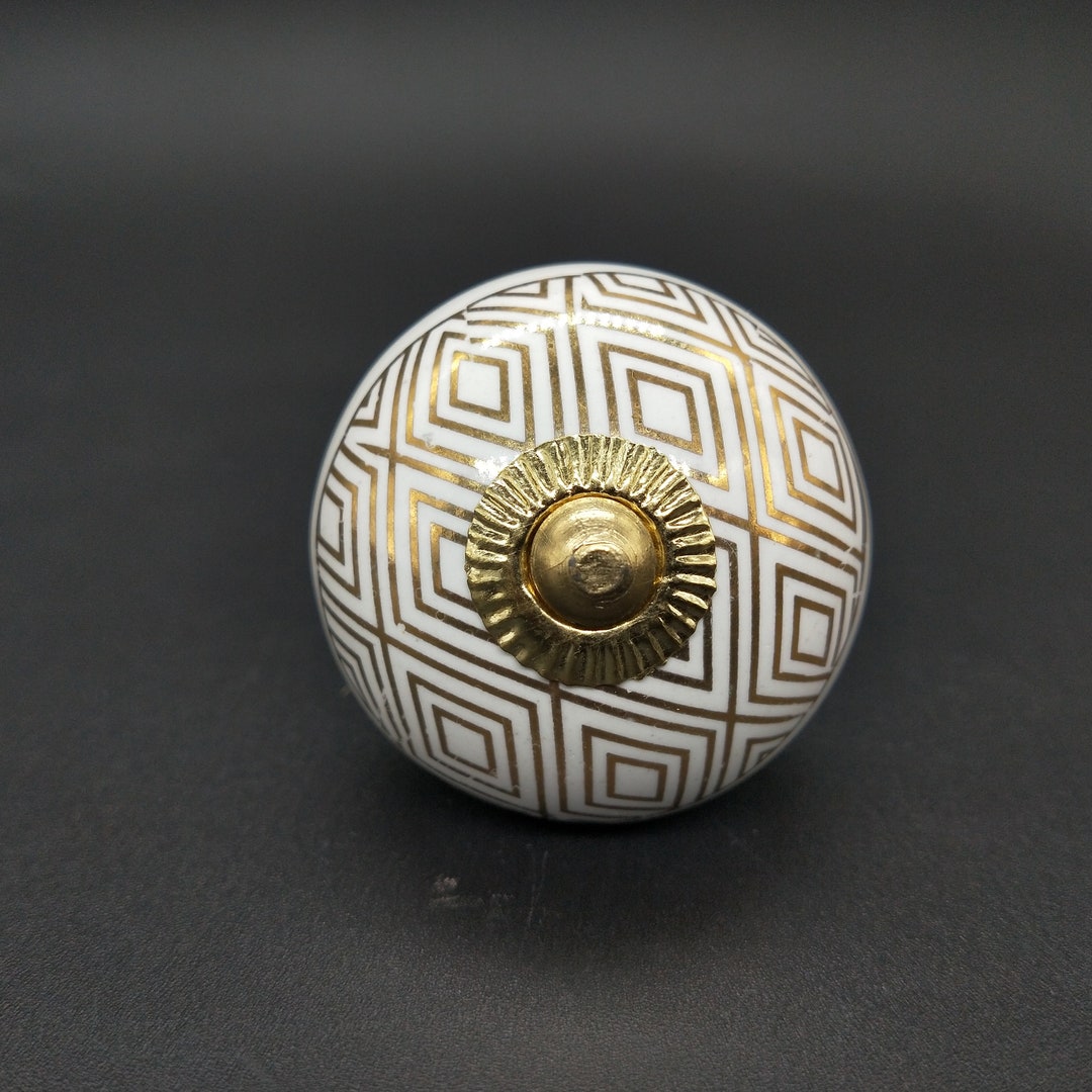 Premium Quality White and Golden Round Shape Ceramic Knobs for ...